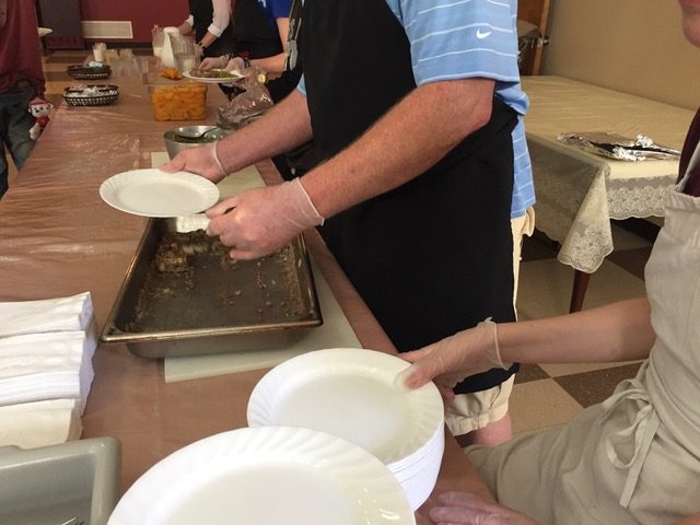 Sunday Evening Meal Program – First Presbyterian Church Cedar Rapids